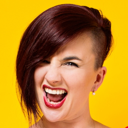 Laura Lexx - Knee Jerk | Live Comedy at The Glee Club